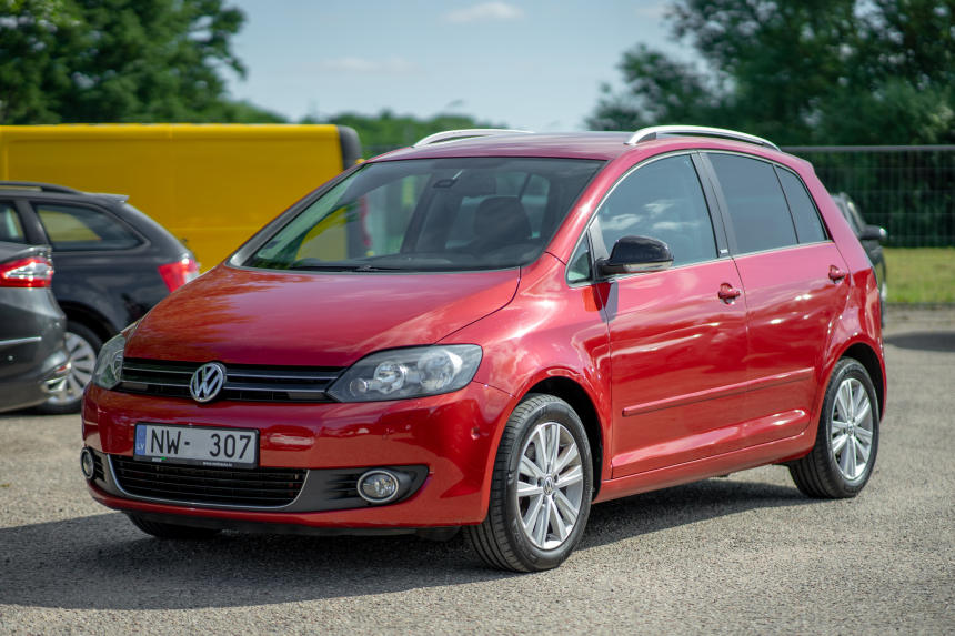 Volkswagen Golf Plus 🏷️ no 82.86€/mēn. Pērc jau šodien